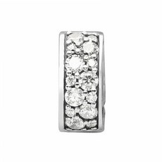 신세계 소녀의 판도라클립 섬세한 아트워크와 스타일링 아이템으로 완성하는 트렌디 룩